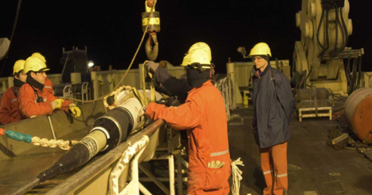 Ice Took Out Alaska from the Internet - SpaceX and OneWeb Came to the ...